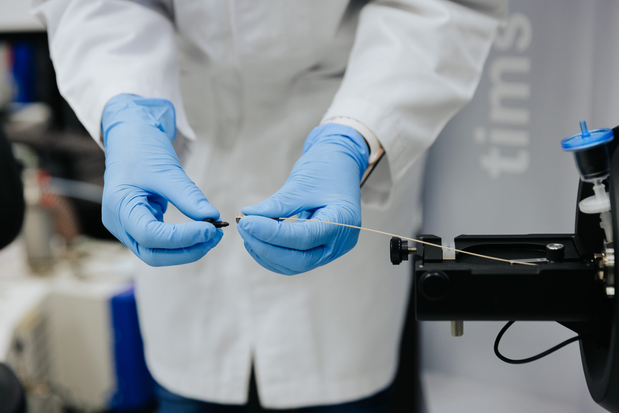 Aurora® Rapid™ 8x150 CSI C18 UHPLC column - IonOpticks